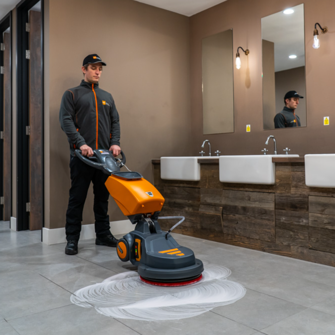 Diversified Maintenance Chooses TASKI | TASKI